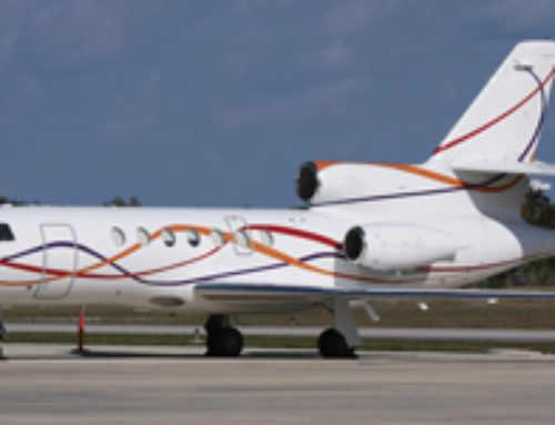 Bombardier Challenger 300 Private Jet | Specifications, Pictures, and ...