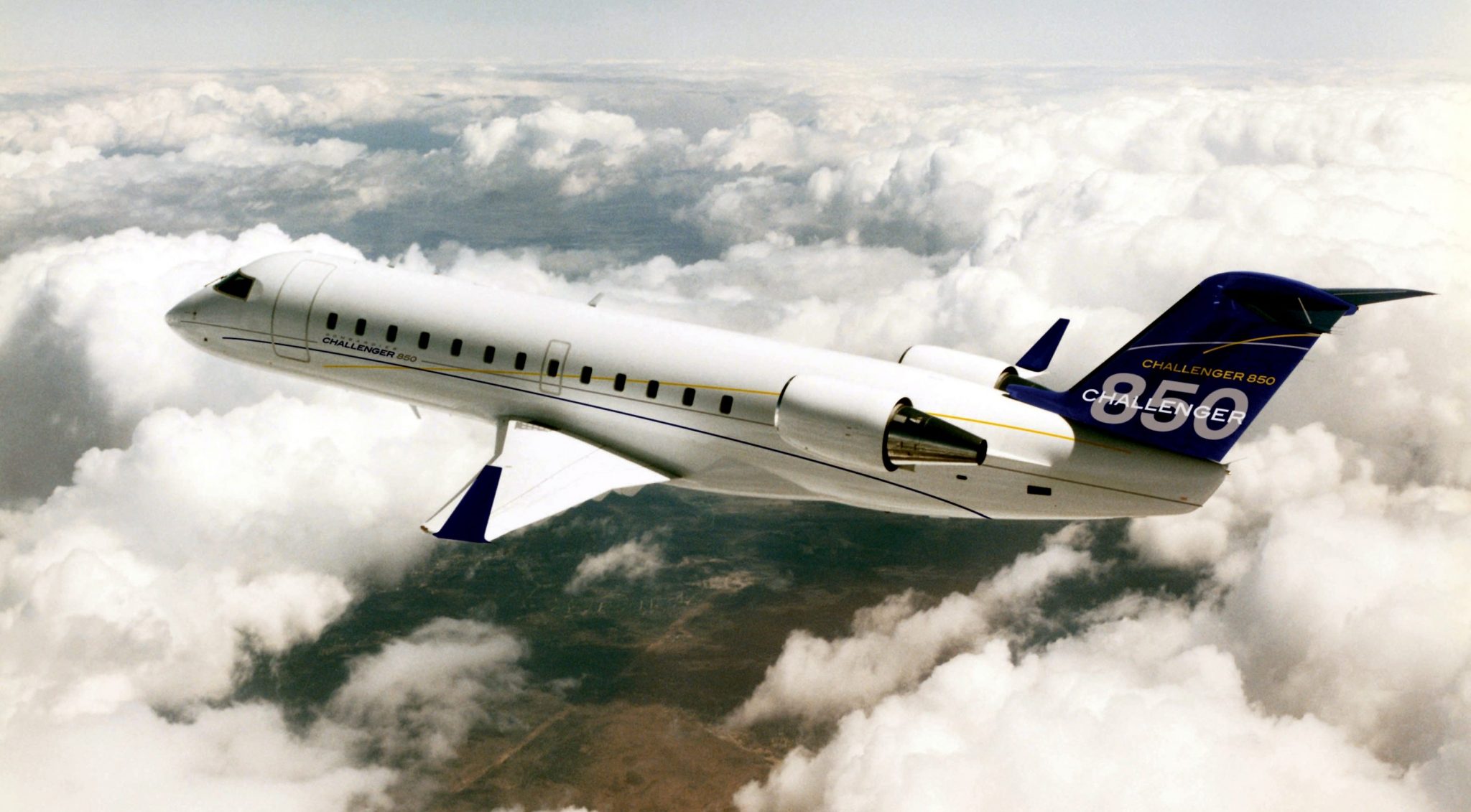 Bombardier Challenger 850 | Charter Rates & Specifications