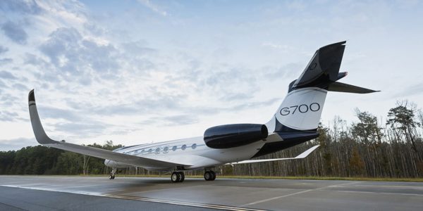 Gulfstream Jets - Charter a Luxury Gulfstream Jet - Air Charter Advisors