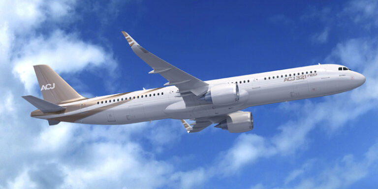 Charter a VIP Airliner - First-Class Travel for Large Group Flights